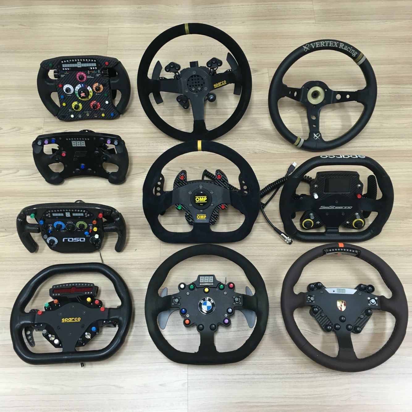 [Top 5] Best Sim Racing Wheels that are Awesome | Gamers Decide