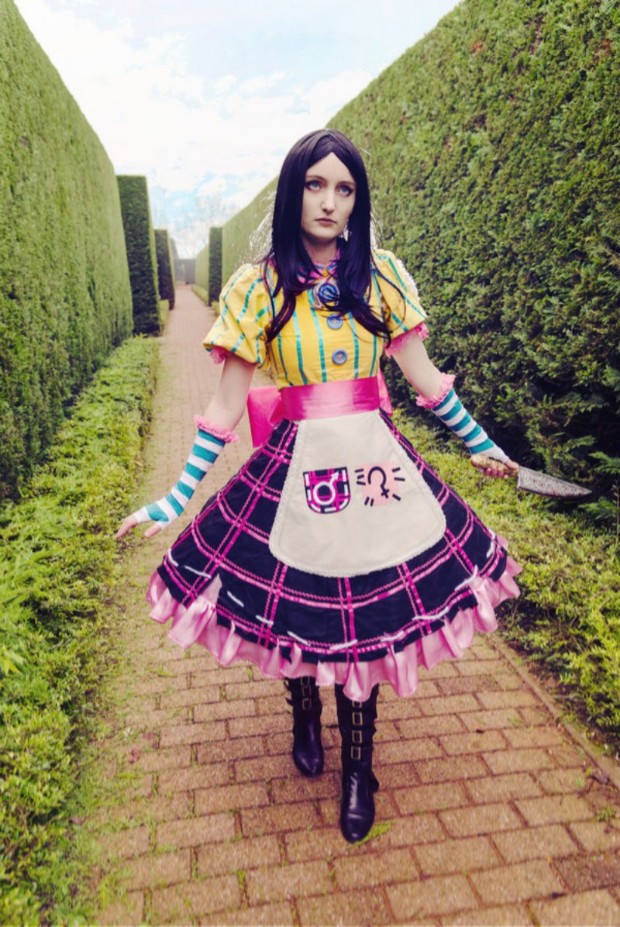 The 37 Best Alice Cosplays of All Time | GAMERS DECIDE
