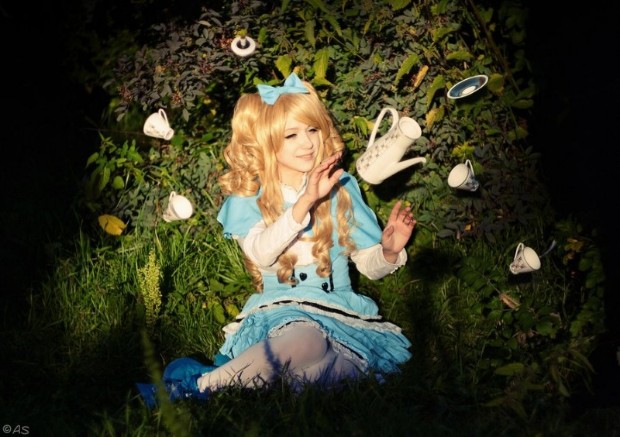 The 37 Best Alice Cosplays of All Time | Gamers Decide