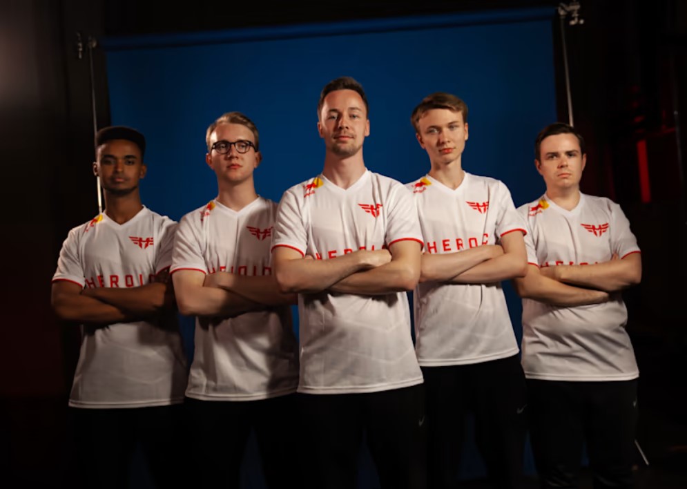 [Top 10] CS:GO Best Teams in eSports Right Now (2022) | Gamers Decide