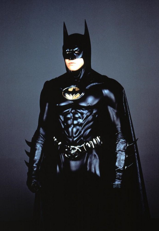 [Top 10] Batman Best Costumes That Look Awesome | Gamers Decide