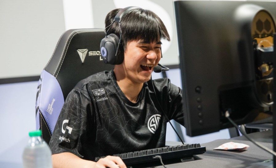 [Top 15] LoL Best North American Players Right Now | Gamers Decide