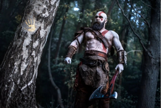 The 25 Best Kratos Cosplays We've Ever Seen (Most Beautiful / Best ...