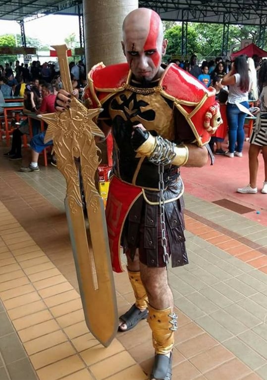 The 25 Best Kratos Cosplays We've Ever Seen (Most Beautiful / Best ...