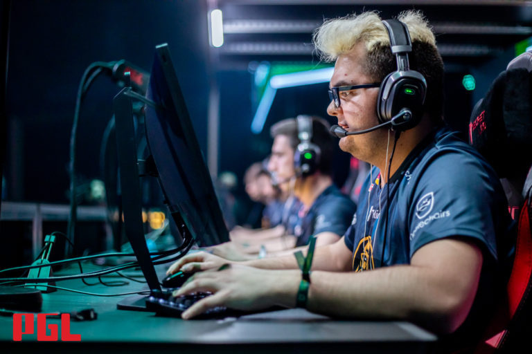 [Top 15] CSGO Best Players In The World Right Now | Gamers Decide