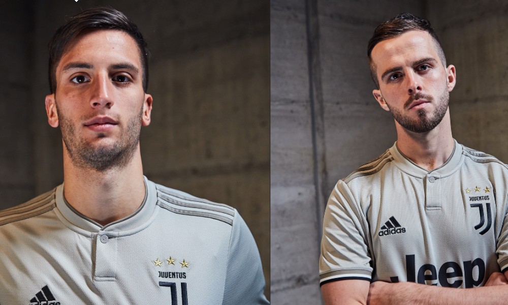 [Top 10] PES 18 Best Kits That Look Great | GAMERS DECIDE