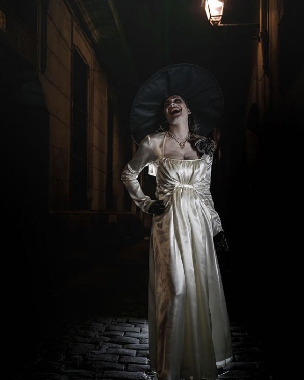 The 30 Best Lady Dimitrescu Cosplays We've Ever Seen (Most Beautiful ...