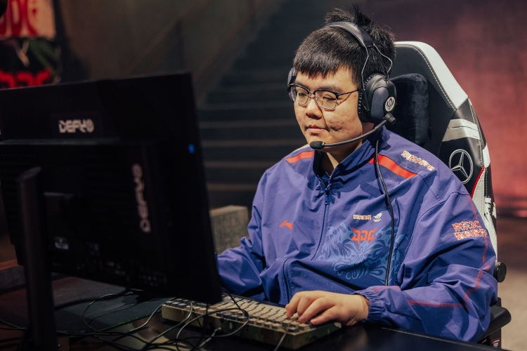 [Top 15] LOL Best Players In The World Right Now | GAMERS DECIDE